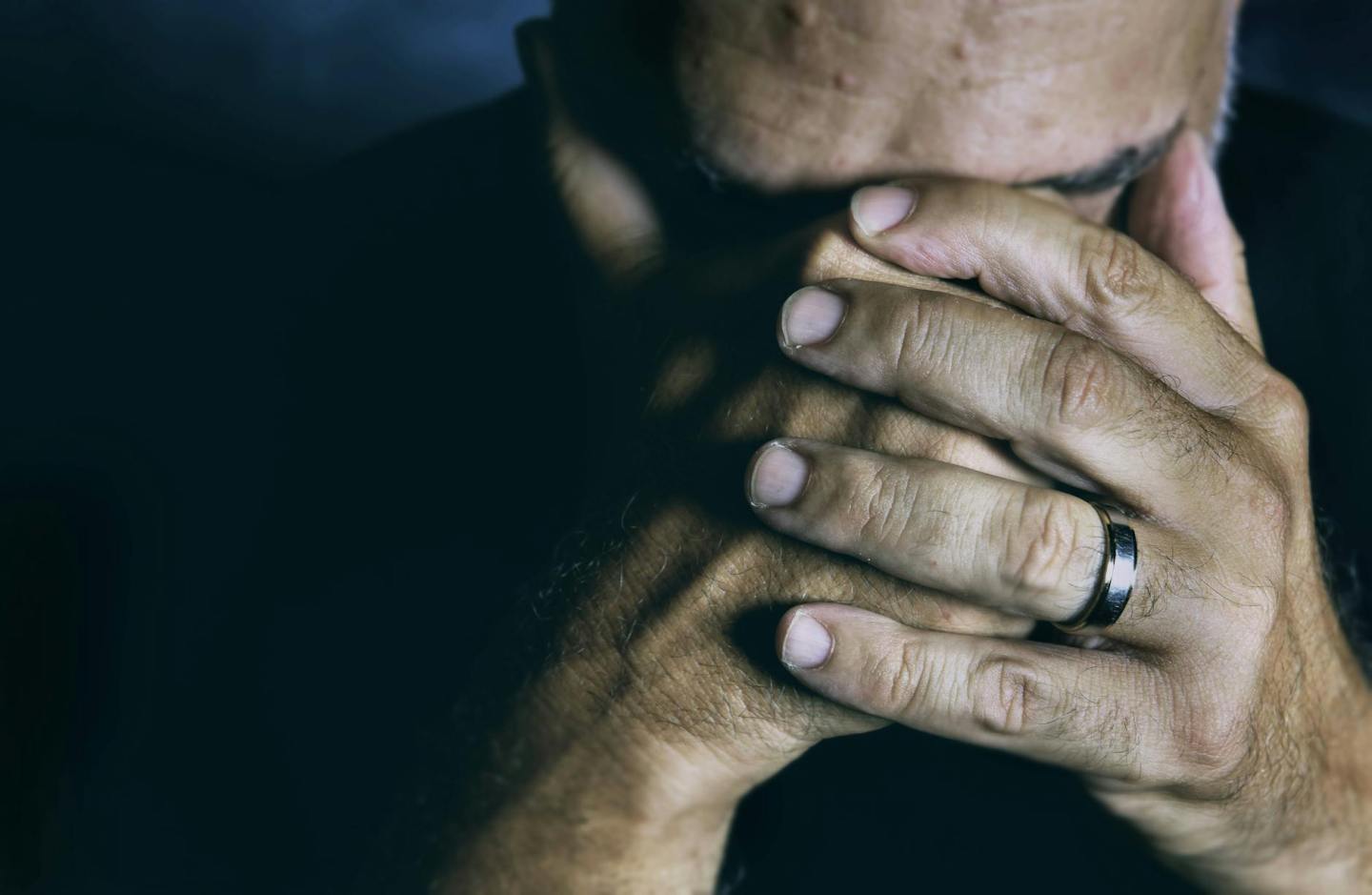 «The Sad Man» by Lynn White – LatinosUSA